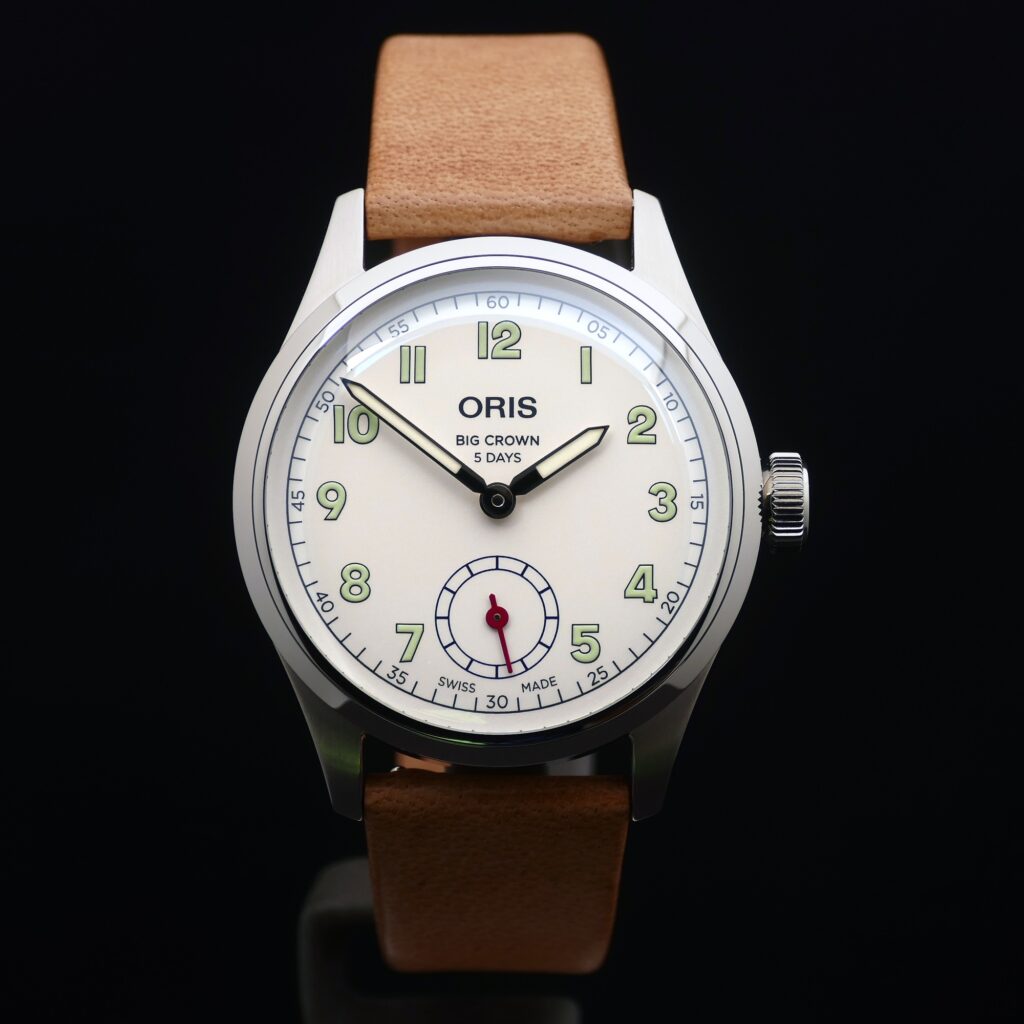 Wings Of Hope Big Crown | L'Horlogiste | Montres vintage luxe à ...